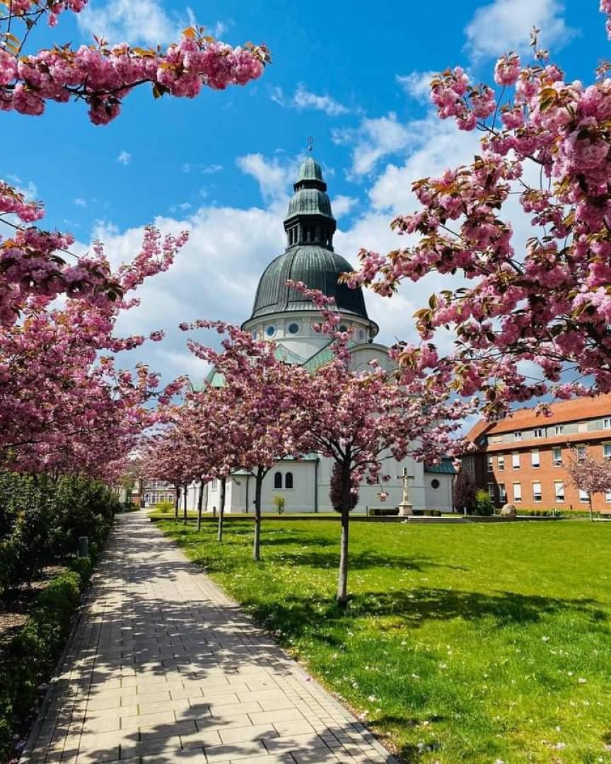 ETWAH - Pfarreingemeinschaft